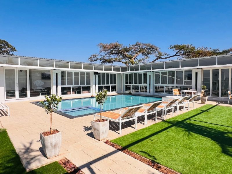 Lamamie Suite Lodge - Boboza